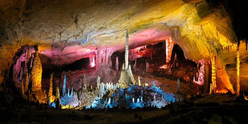 Travel to Yellow Dragon Cave, Yellow Dragon Cave Tours, How to Get to ...